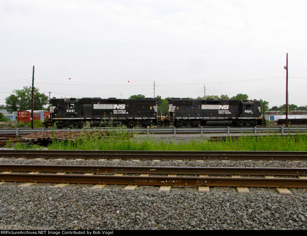 NS 5220 and 5221